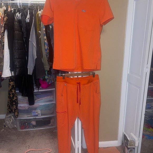Figs | Tops | Neon Orange Figs Scrub Set | Poshmark